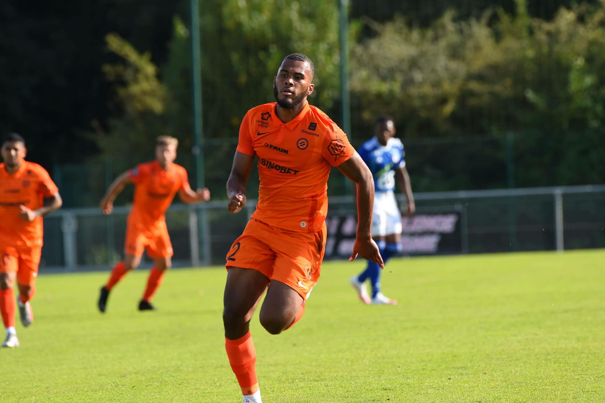 [Actualités] Bastian Badu dans le onze type de France Football ...